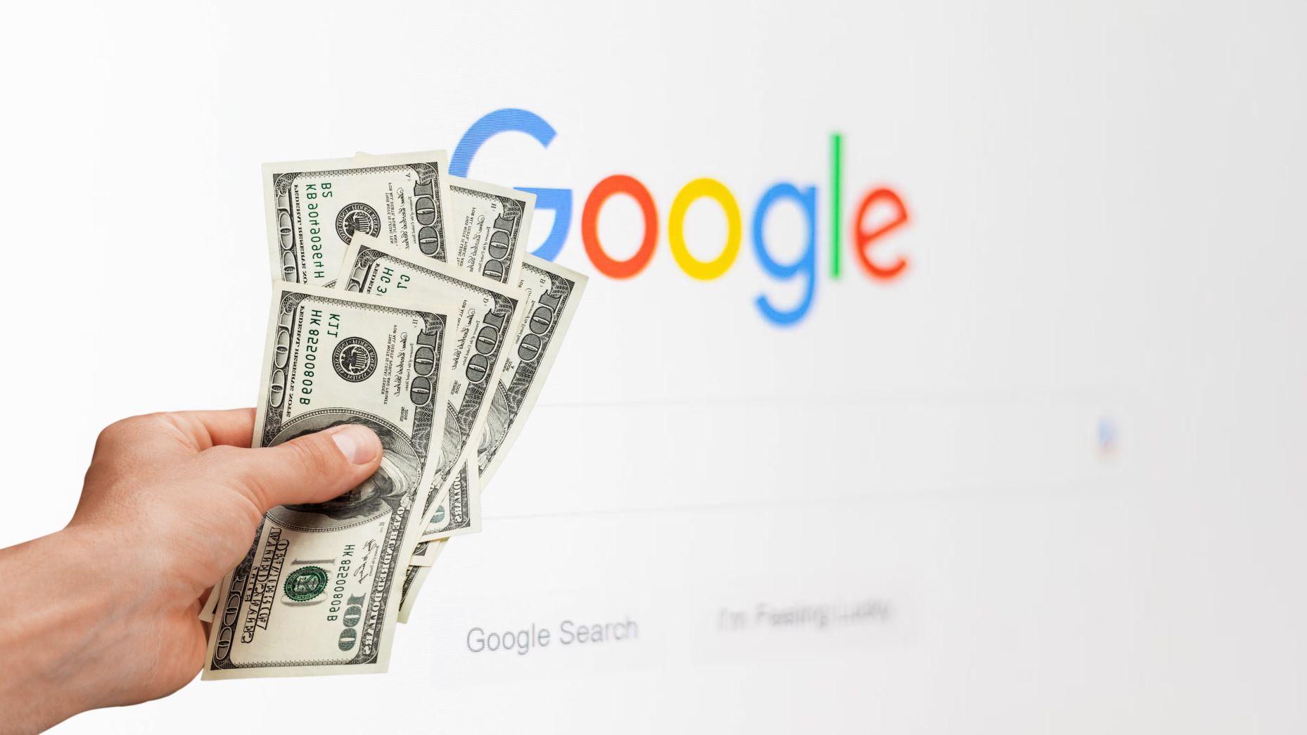 Google zamknie wyszukiwarkę za paywallem? Tak, ale...